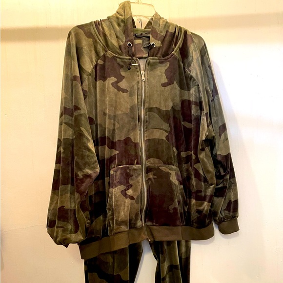 Ashley Stewart | Pants & Jumpsuits | Plus Size Camouflage Valore ...